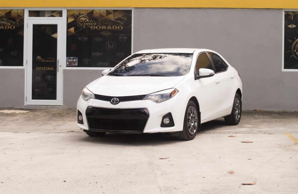 Toyota Corolla | Autos Del Dorado