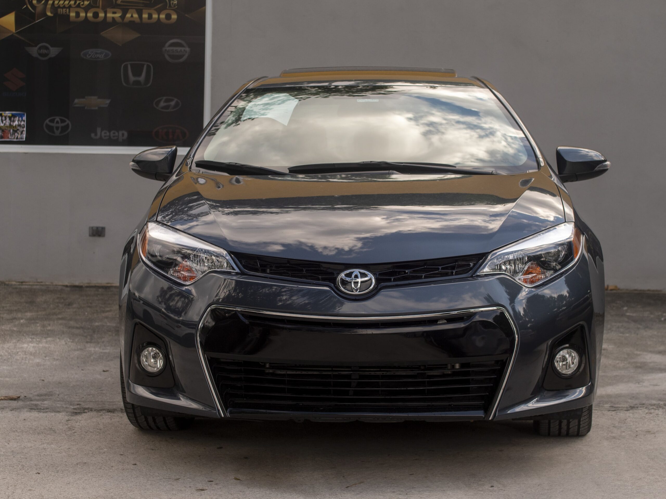 Toyota Corolla 2016 | Autos Del Dorado